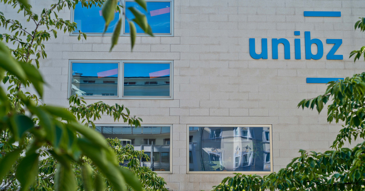 AlmaLaurea: i laureati unibz approdano al mercato del lavoro / Libera ...