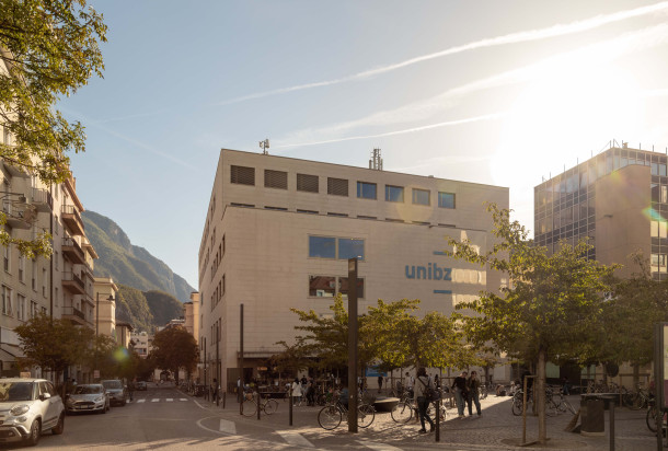 unibz erfolgreich beim THE-Ranking / Free University of Bozen-Bolzano
